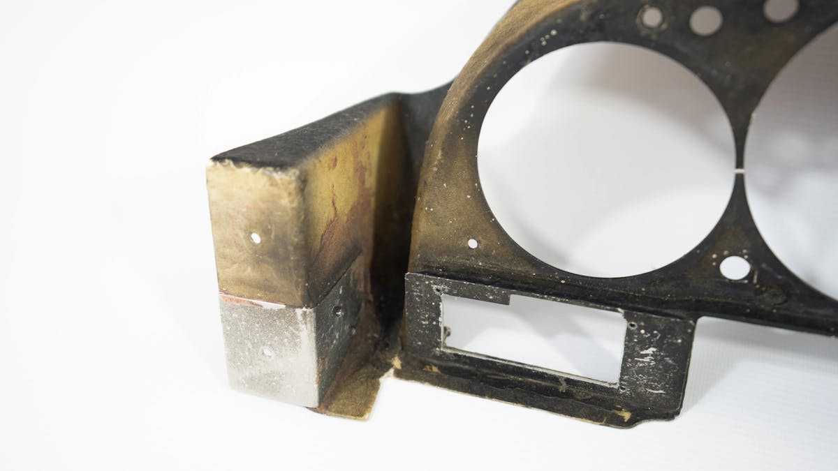 Carhuna | McLaren F1 speedometer with binnacle